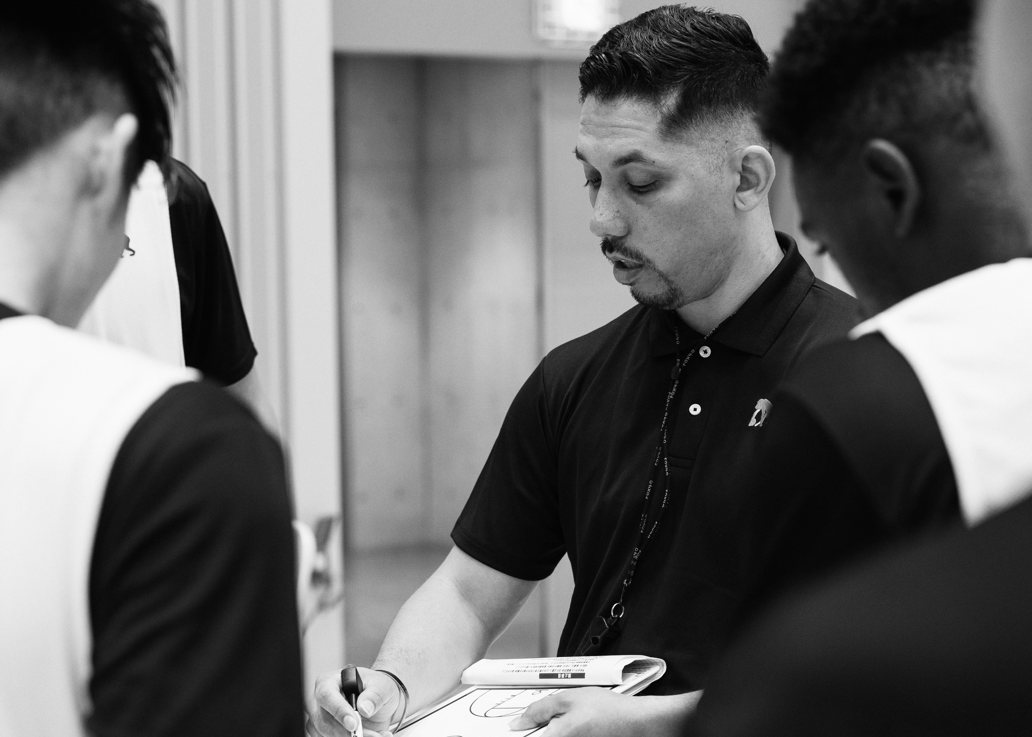 Mike Acuna – Basketball Coach and Trainer